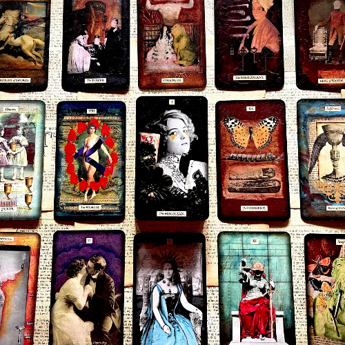 The Stretch Tarot With Box And Additional Cards